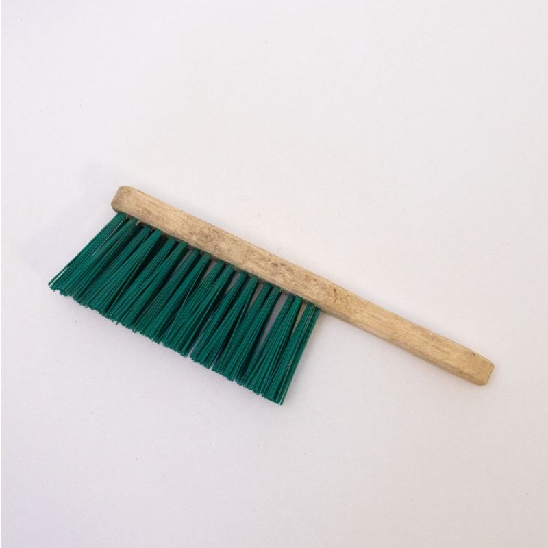 Robust Stiff Handbrush