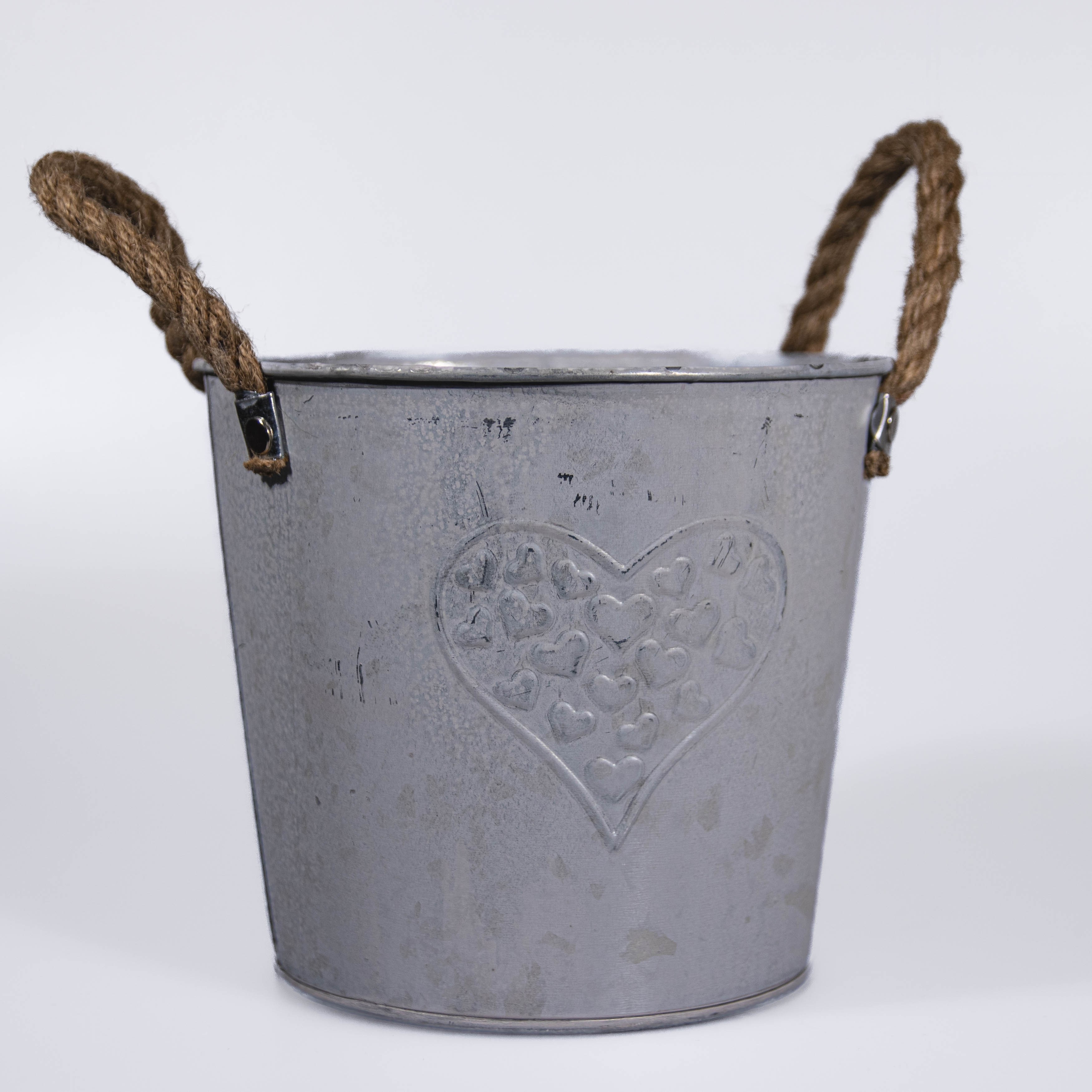 Heart Zinc Pot with Hessian Ears - Large (21cm)