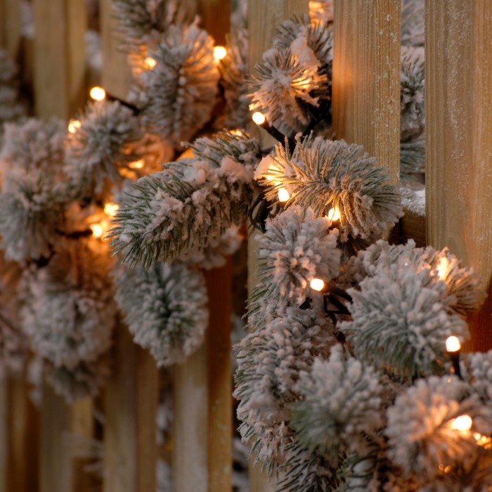 Christmas Tree String Lights - Glow Worm - 760 Warm White LED lights