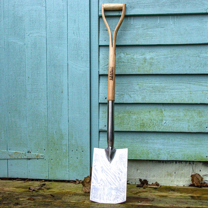 Ash & Steel : Heavy Duty Stainless Steel Garden Digging Spade with Ash ...
