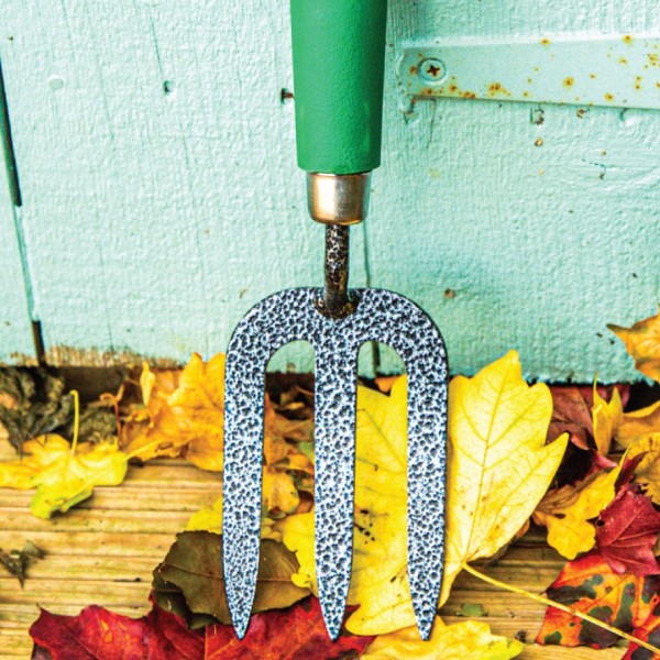 Gardening tools UK | Top quality garden tool sets